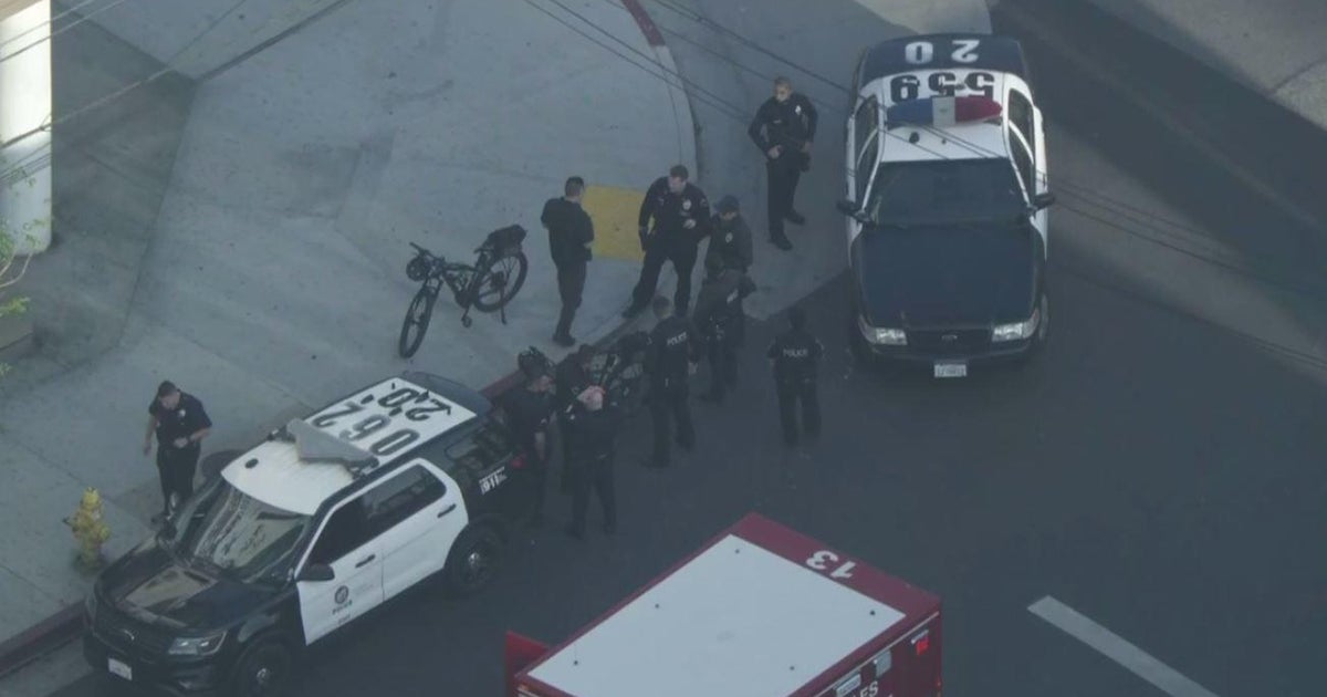 LAPD bike officer injured in Koreatown hit-and-run - CBS Los Angeles