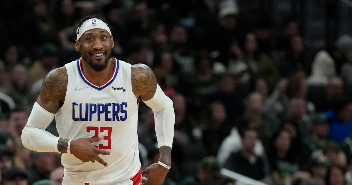 Clippers rip Bucks 153-119 as both teams rest top players - CBS Los Angeles